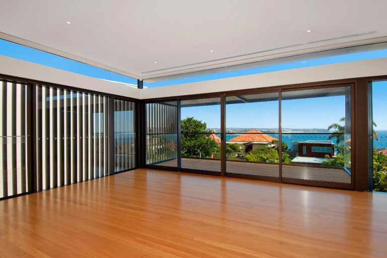 Series 704 - SlideMASTER™ Sliding Door - Architectural Aluminium